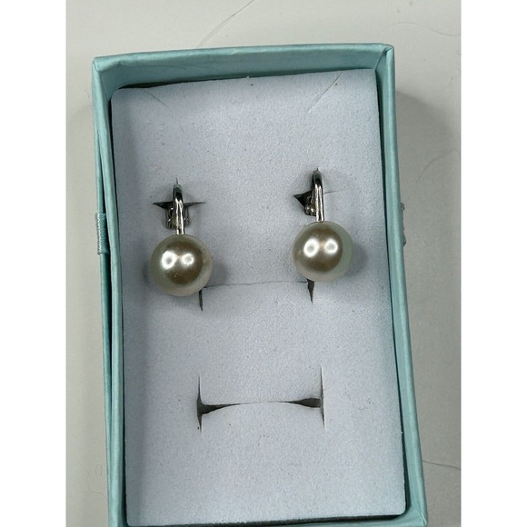 Marvella | Jewelry | Vintage Marvella Pearl Clip On Gold Tone Earrings ...